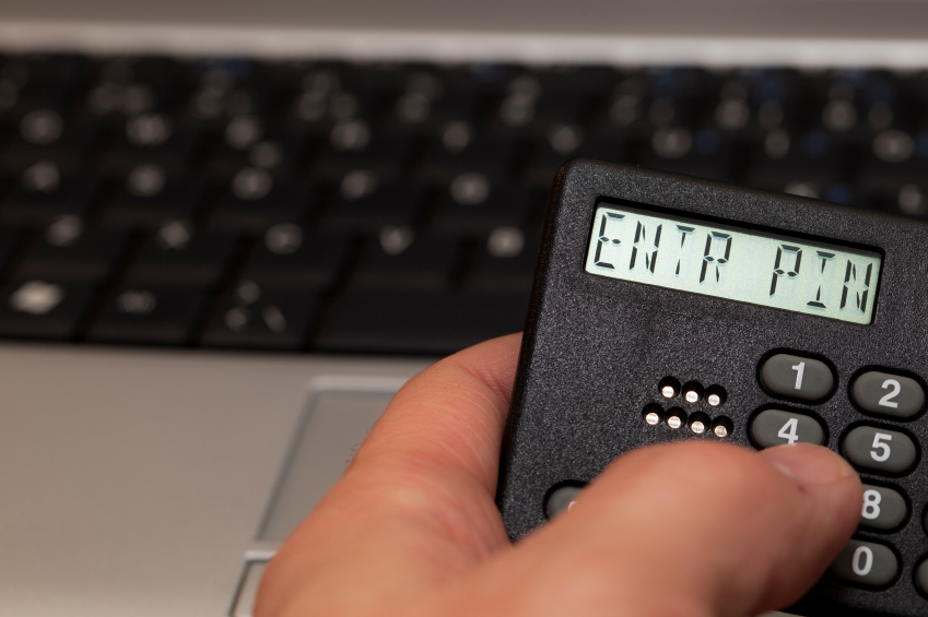 Is it safe to give credit card account number? Leia aqui: What can ...