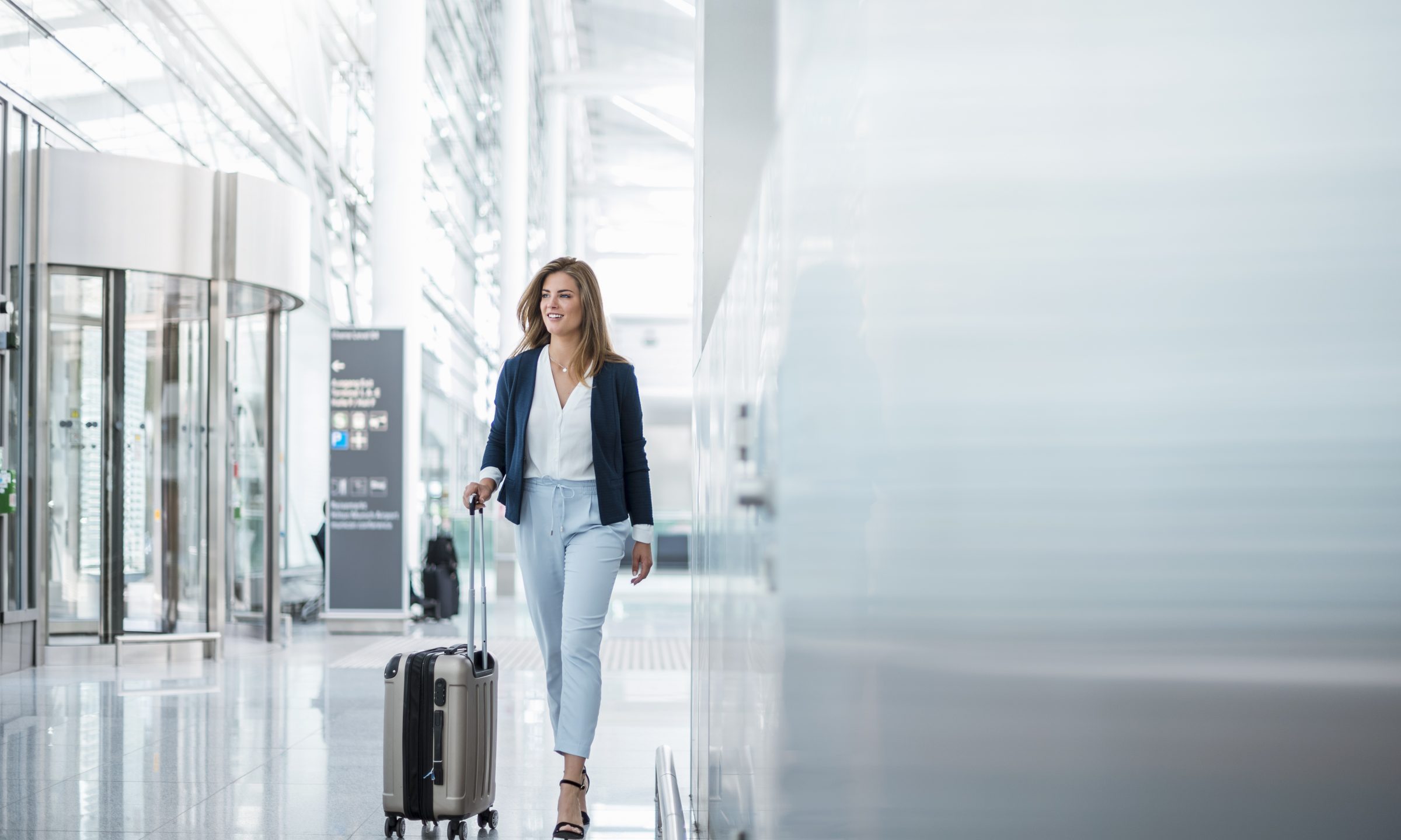 The Best Days to Book a Flight and When to Fly - NerdWallet