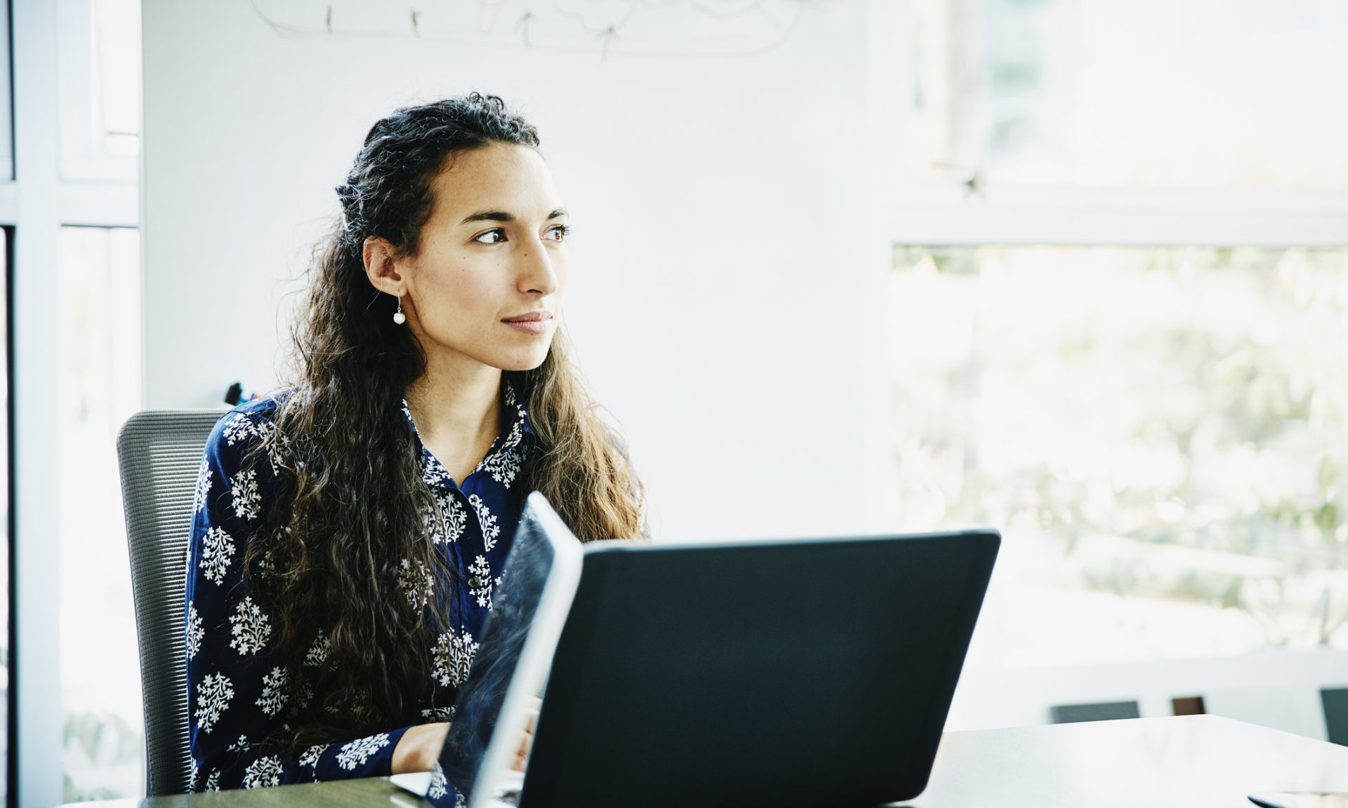 What Are Inverse ETFs? Best-Performing Examples in October 2025 ...