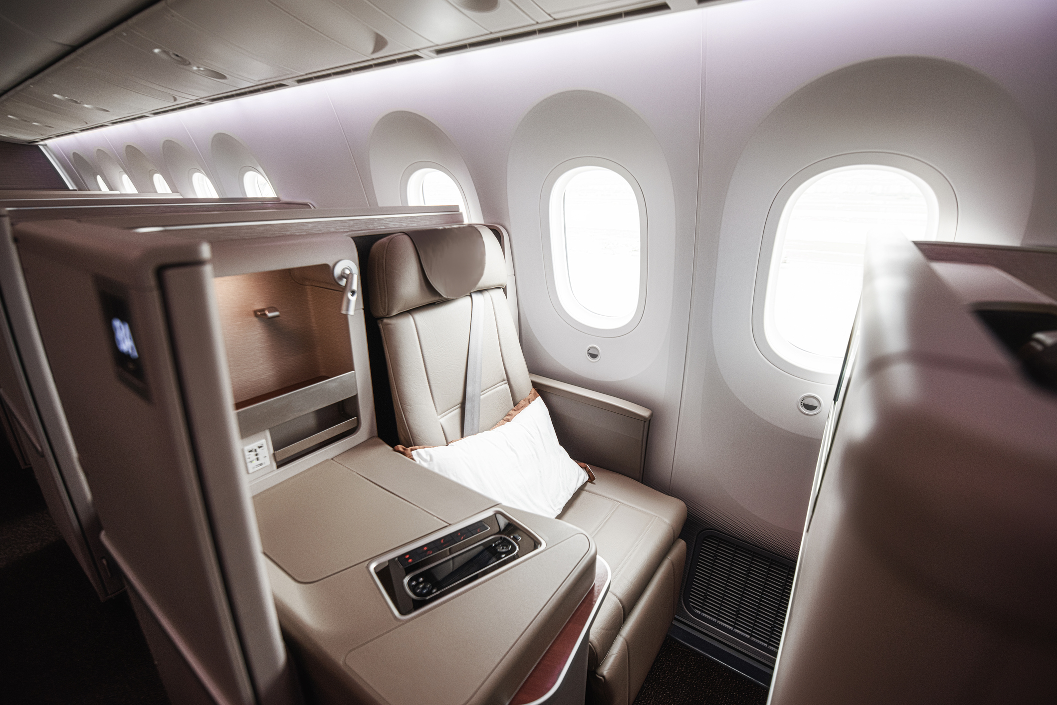 Best Business-Class Seats in the World 2023: How to Book Them With Points and Miles🕎 Descubra a ...
