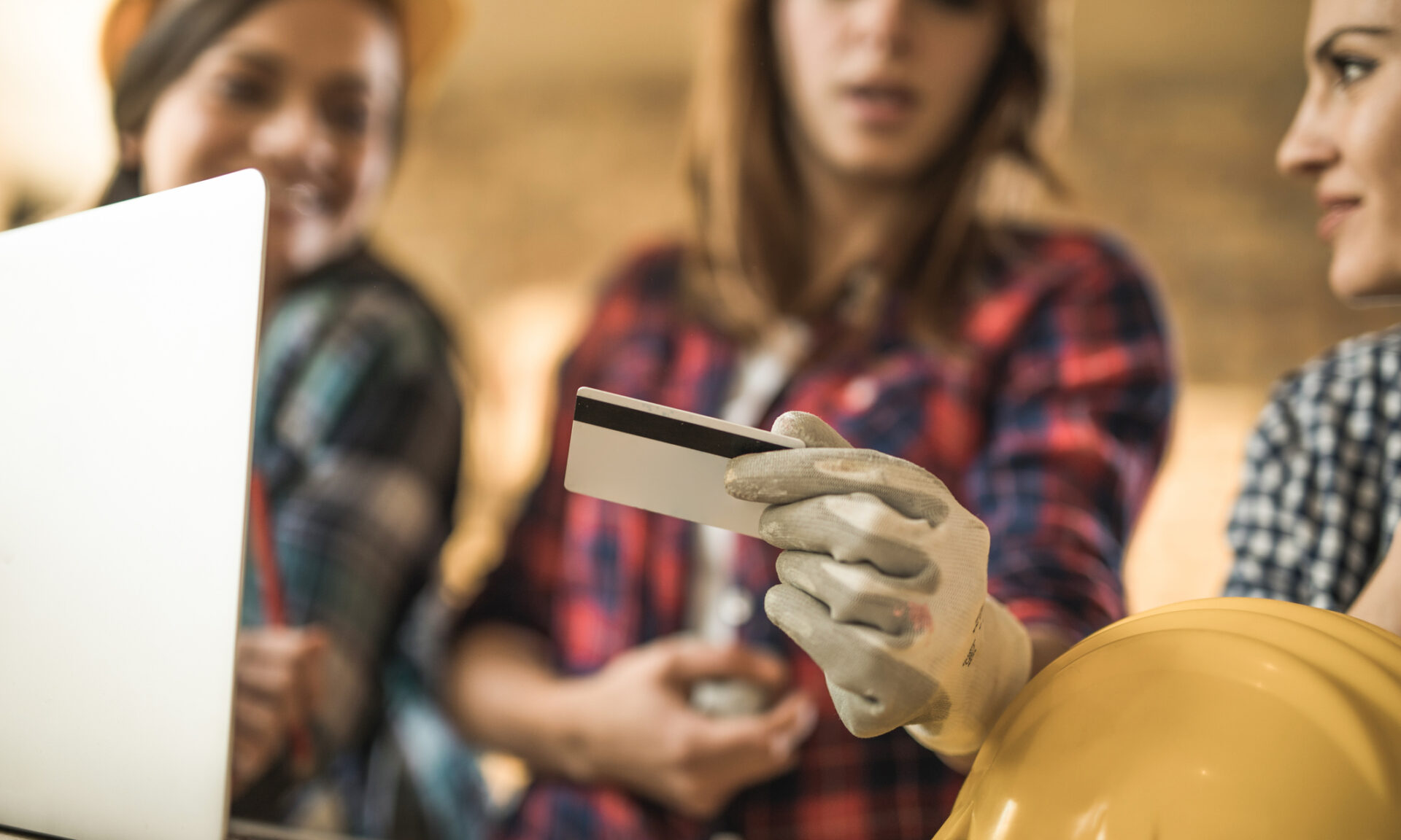 5 Best Credit Cards to Rebuild Credit in Canada - NerdWallet Canada
