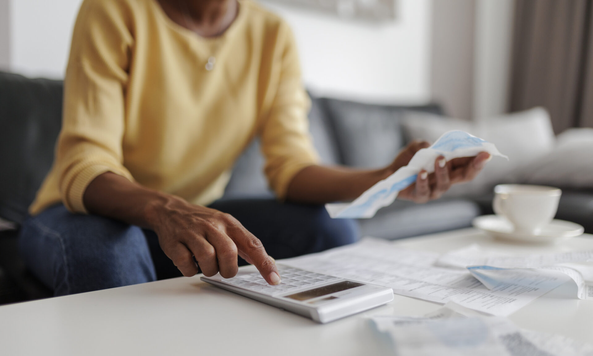 Credit Card Interest Calculator - NerdWallet Canada