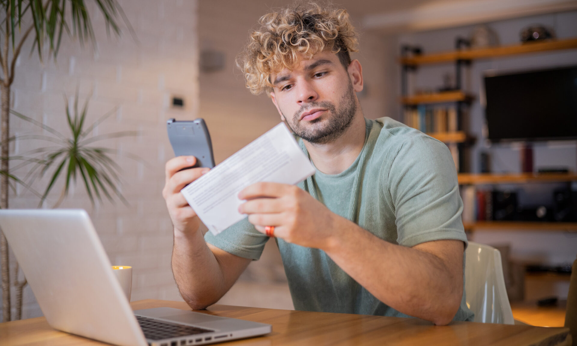 What Is a Payday Loan? - NerdWallet Canada