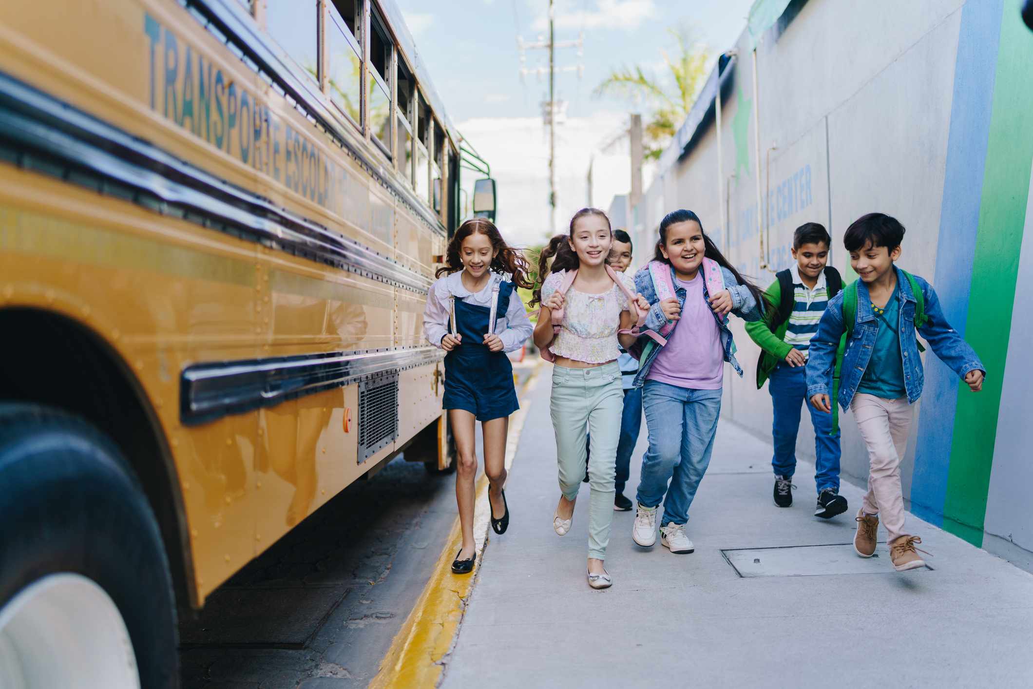 5 Back-to-School Clothing Items You Should Never Buy New - NerdWallet ...