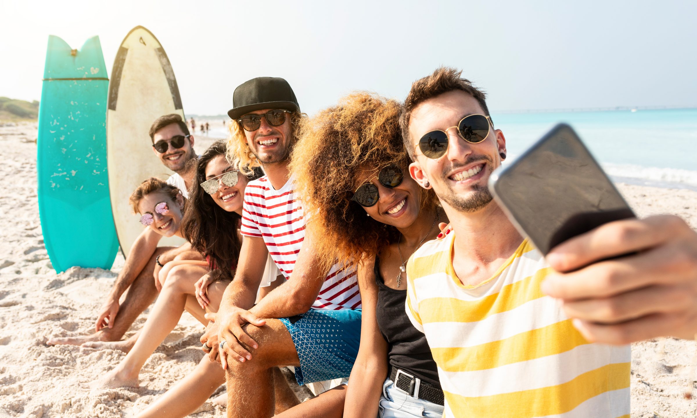 The Best International Cell Phone Plans - NerdWallet