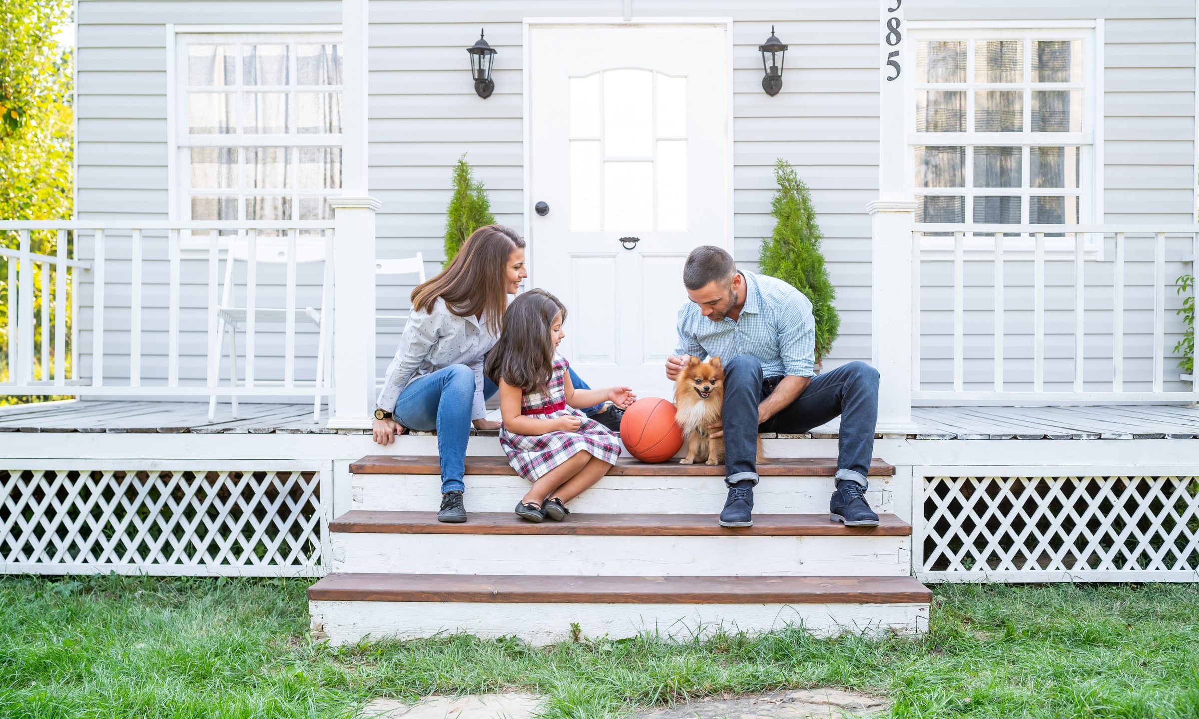 What Does Homeowners Insurance Cover? 2026 Guide - NerdWallet
