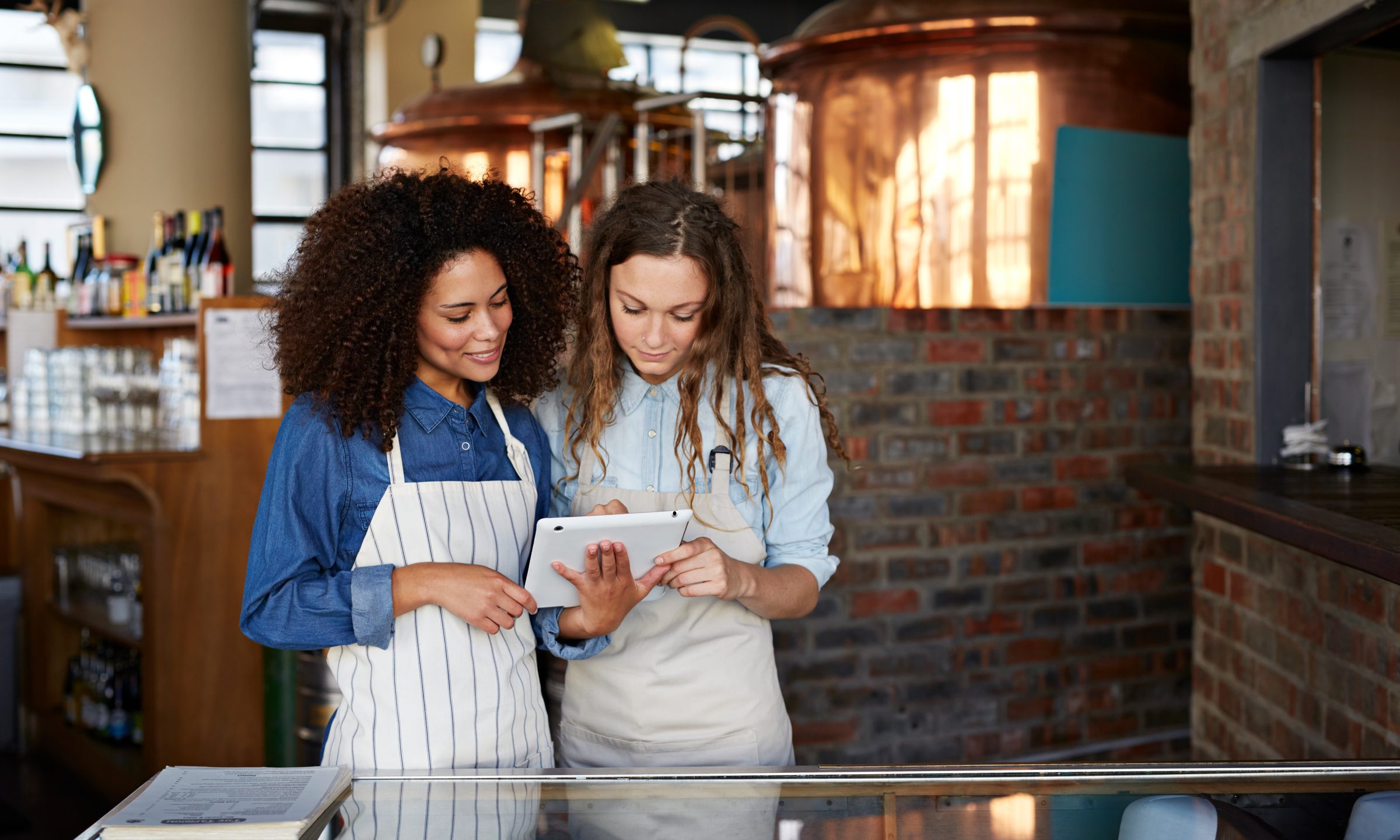 NetSuite vs. QuickBooks: Biggest Differences, Top Alternatives - NerdWallet