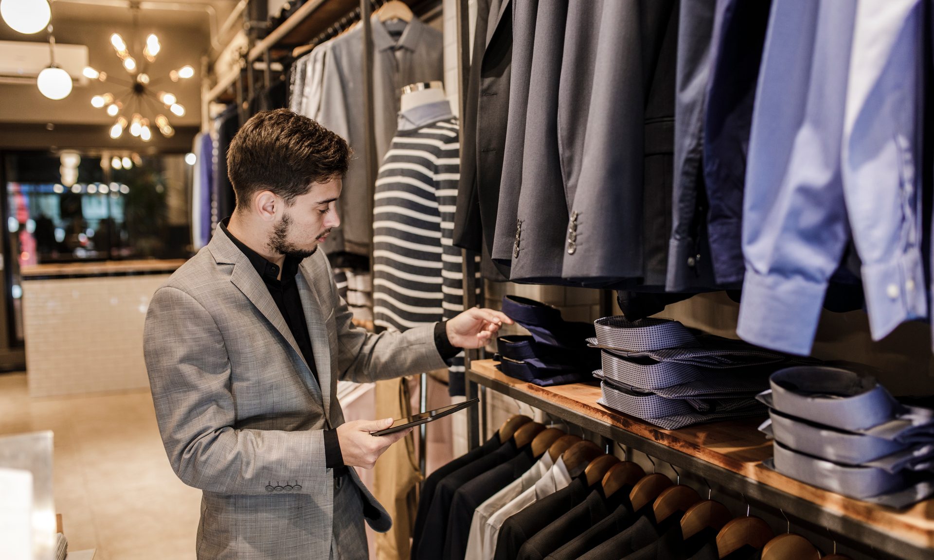 SKU Meaning and How to Use a Stock-Keeping Unit - NerdWallet