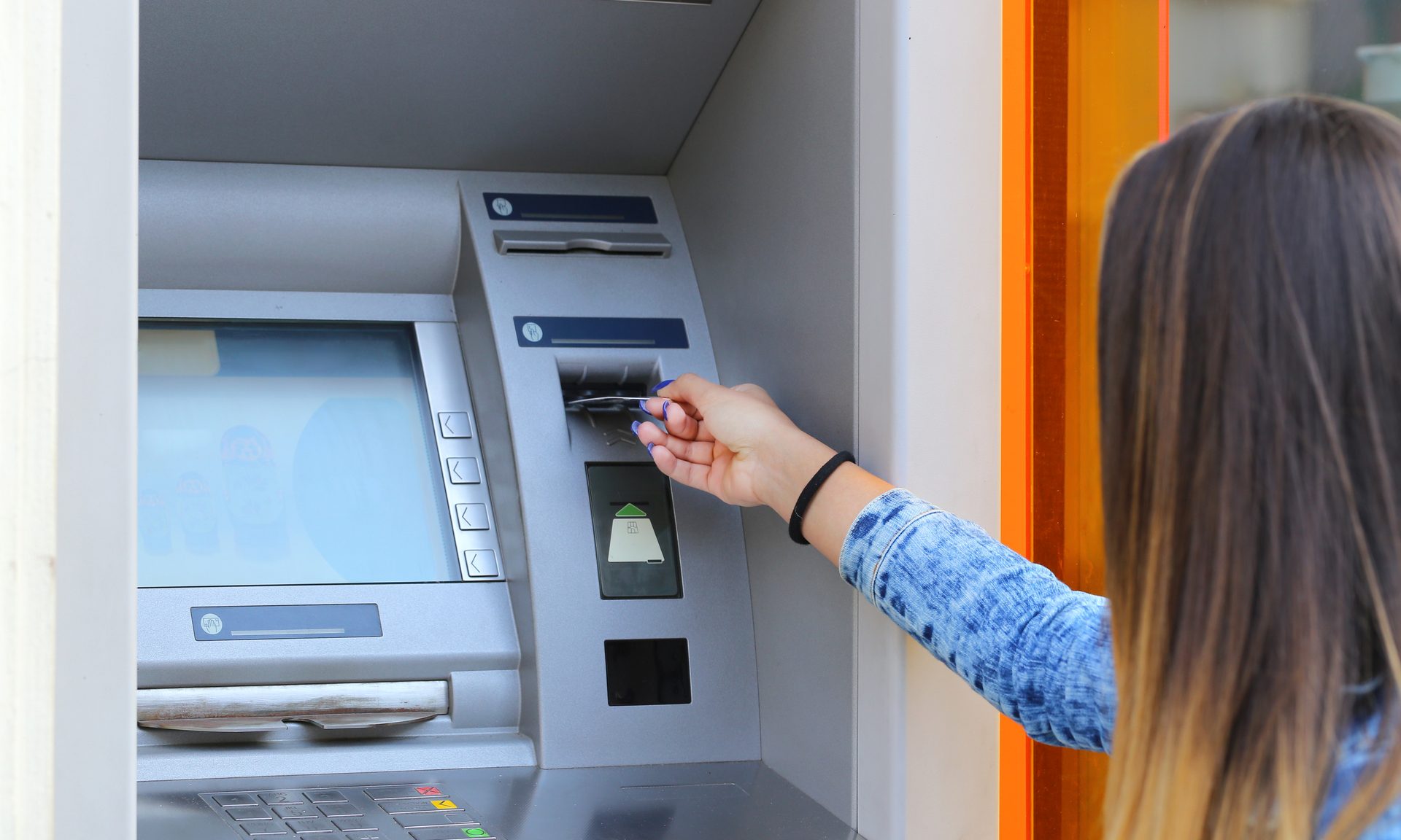 What Is a Prepaid Debit Card and How Does It Work? - NerdWallet