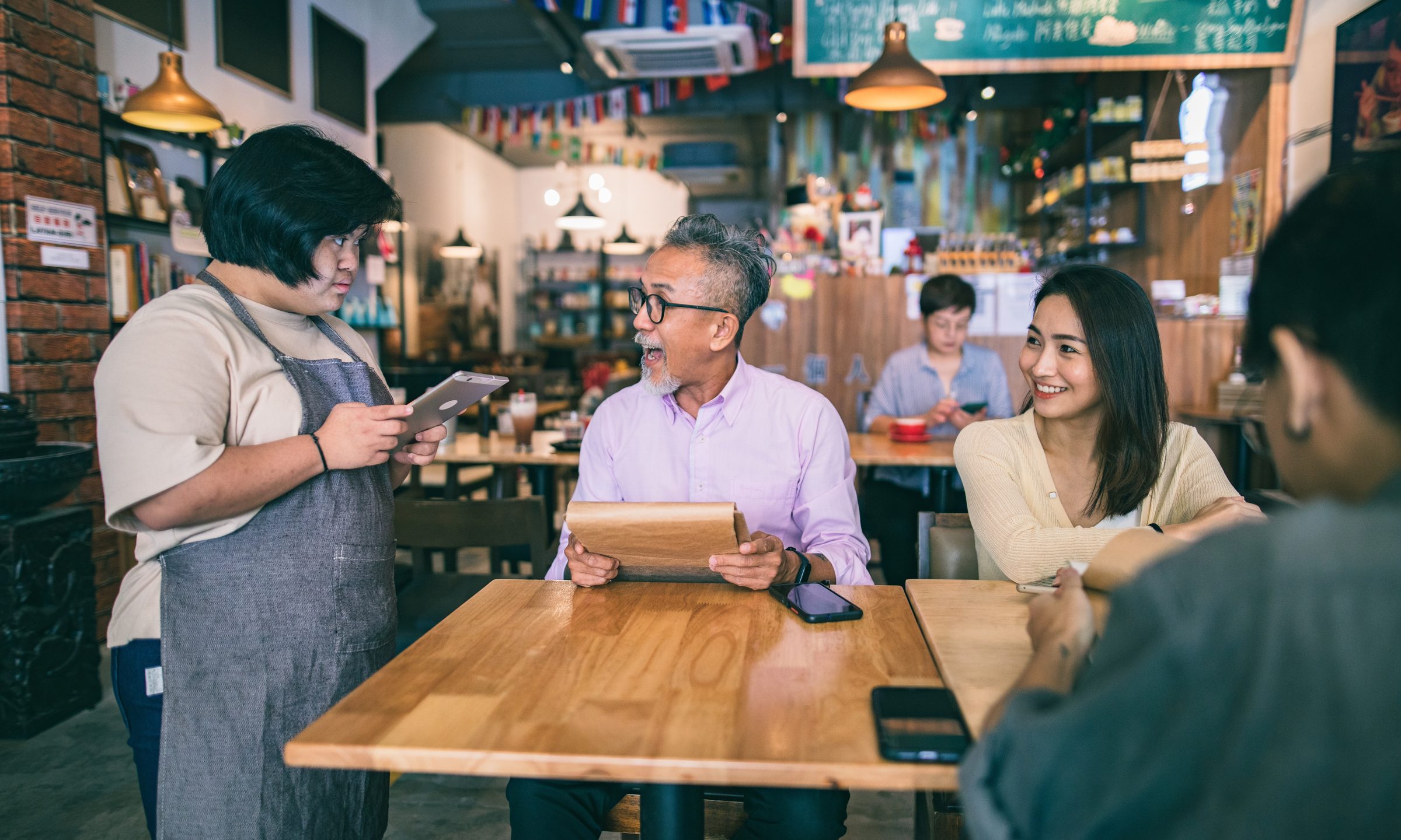 5 Things to Know About the Credit One Platinum Visa - NerdWallet