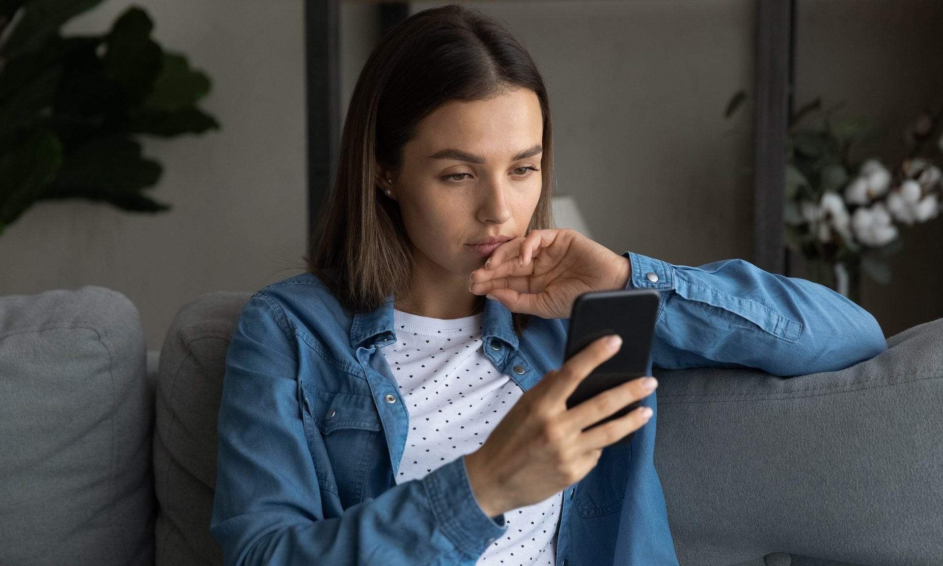 Top 8 IRS Scams: How to Spot Them and Fight Back - NerdWallet