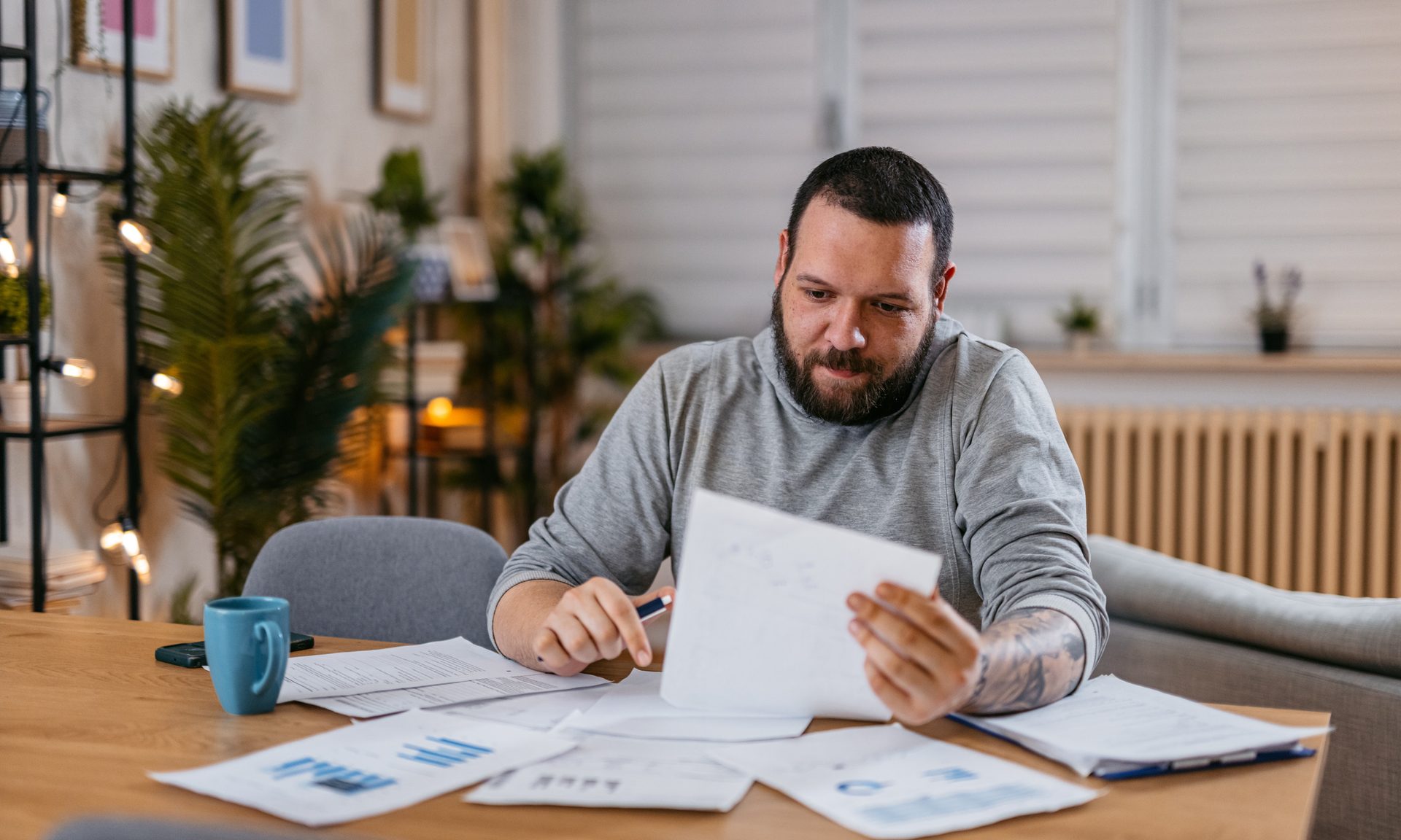 Weekly Mortgage Rates Fall to 11-Month Low, Sparking Refinances ...