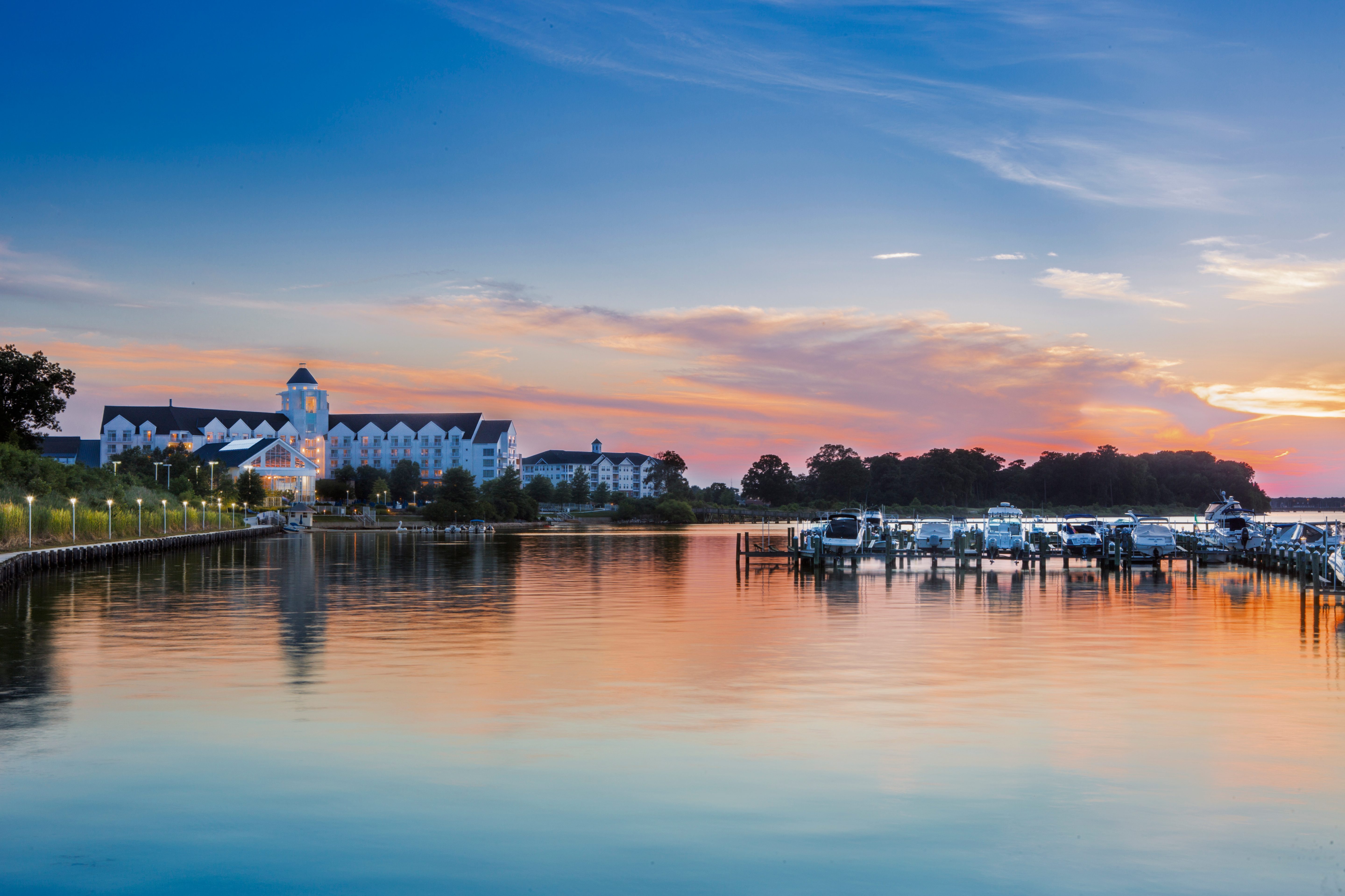 The Best Hotel Deals for Summer 2026 - Free Nights, Water Park Tickets ...